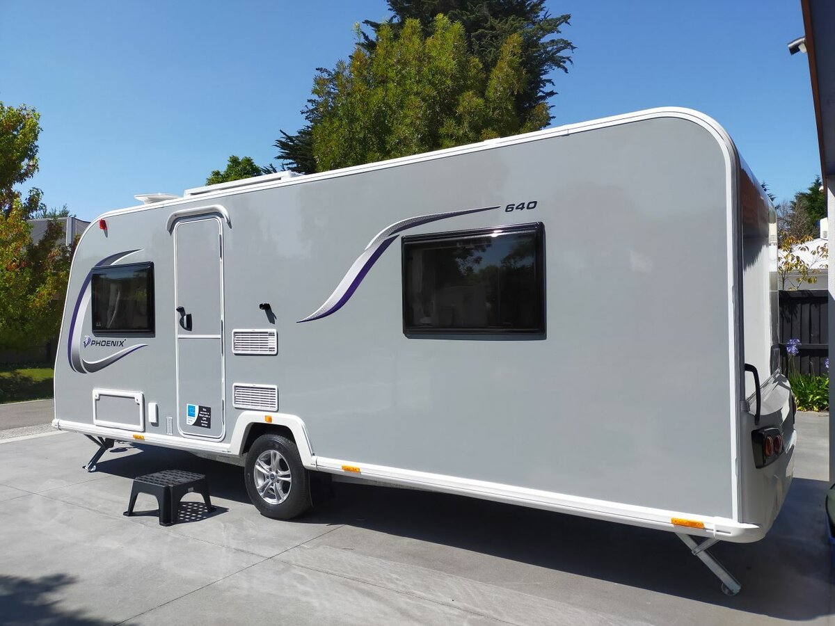 Bailey Phoenix 640 - 4 berth | Worldwide Motorhome Holidays