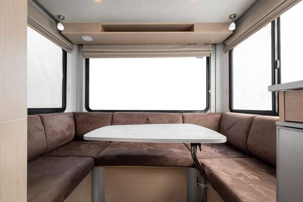 Apollo Euro Quest - 4 Berth | Worldwide Motorhome Holidays