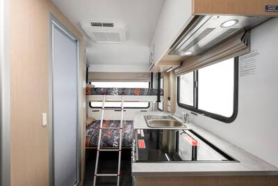 Apollo Euro Quest - 4 Berth | Worldwide Motorhome Holidays