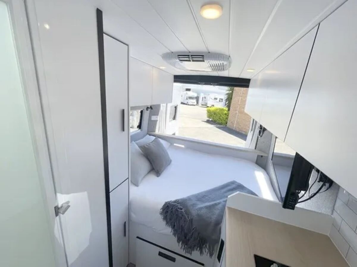 Star RV Polaris - 2 Berth | Worldwide Motorhome Holidays